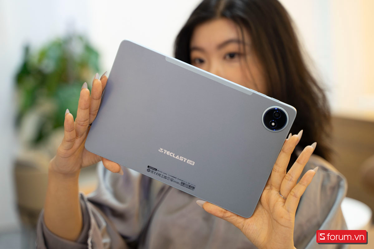 Trên tay Teclast M50 Plus: Tablet giá rẻ, màn hình lớn, pin khỏe